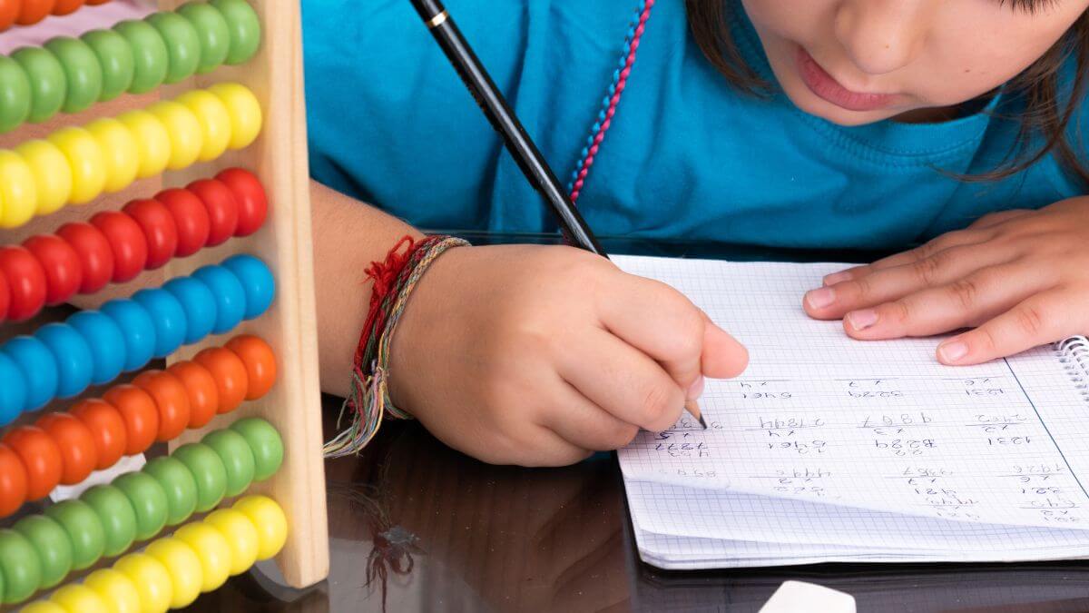 TikTok’s Viral but Controversial “Girl Math” Reveals Why Financial ...